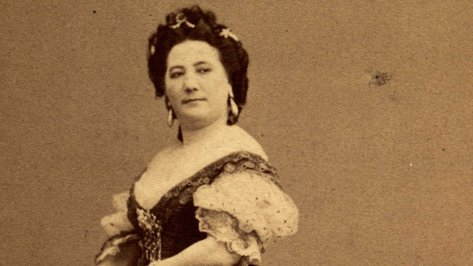 Émilie Guyon ・ Comédie-Française