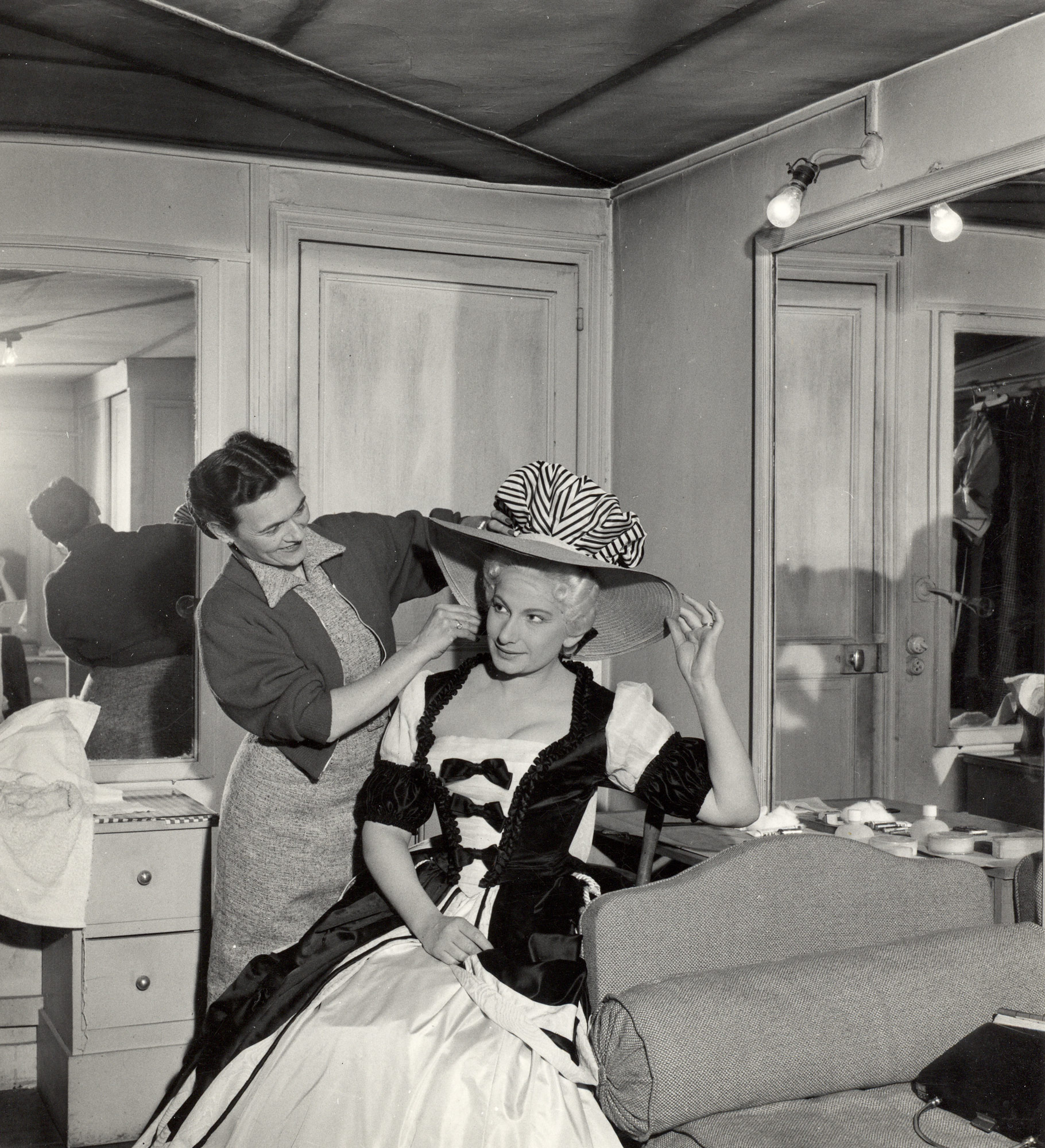 Métiers d’hier et d’aujourd’hui ・ Comédie-Française