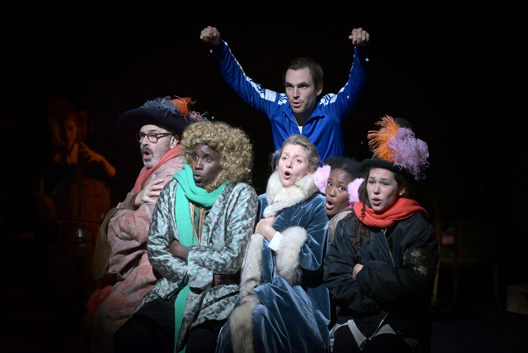 Photos de scène ・ Comédie-Française